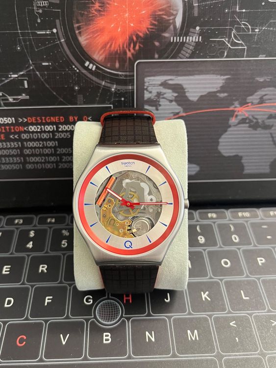 Swatch Q1 x 007 Limited Edition (Gebraucht) in Appenzell für CHF 74 ...