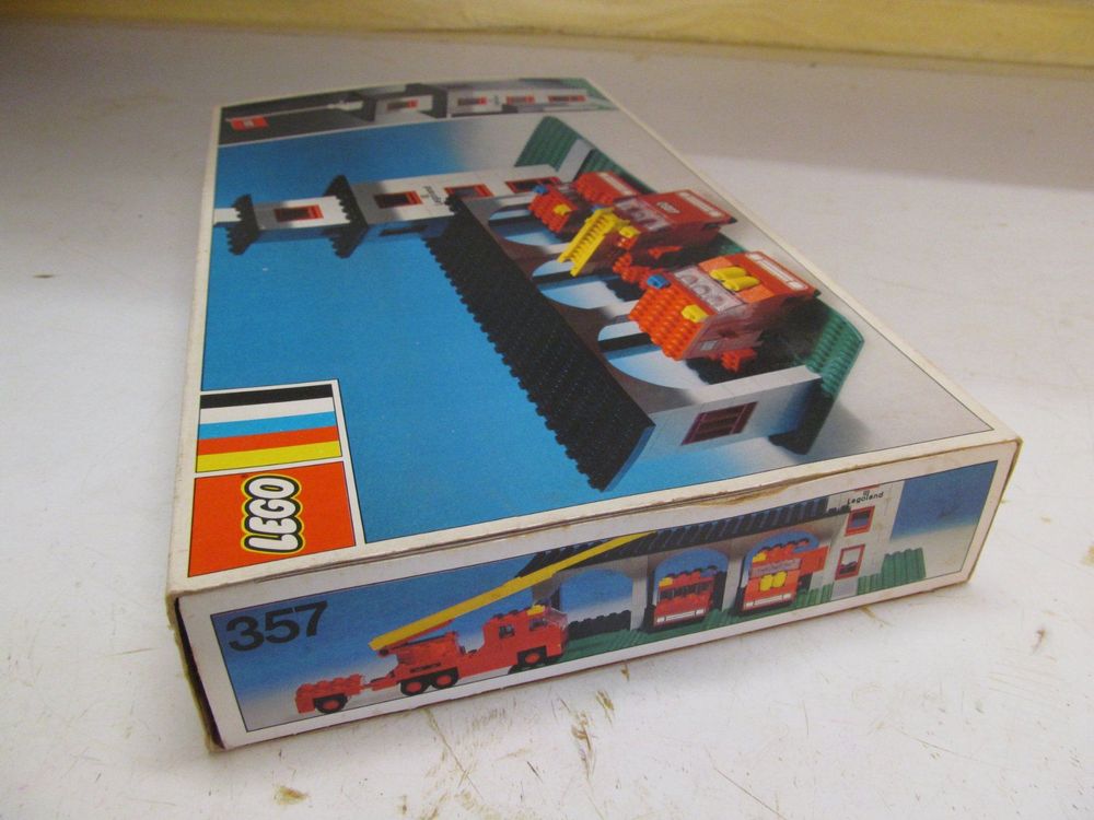 LEGO 357 FEUERWEHR WACHE LEGOLAND MIT 3 FAHRZEUGE (Gebraucht) in ...