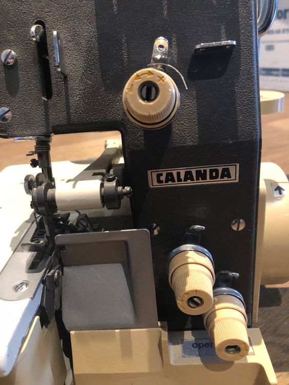 Alte Overlock Maschine, Calanda (Defekt) in Einsiedeln für CHF 10 – nur ...