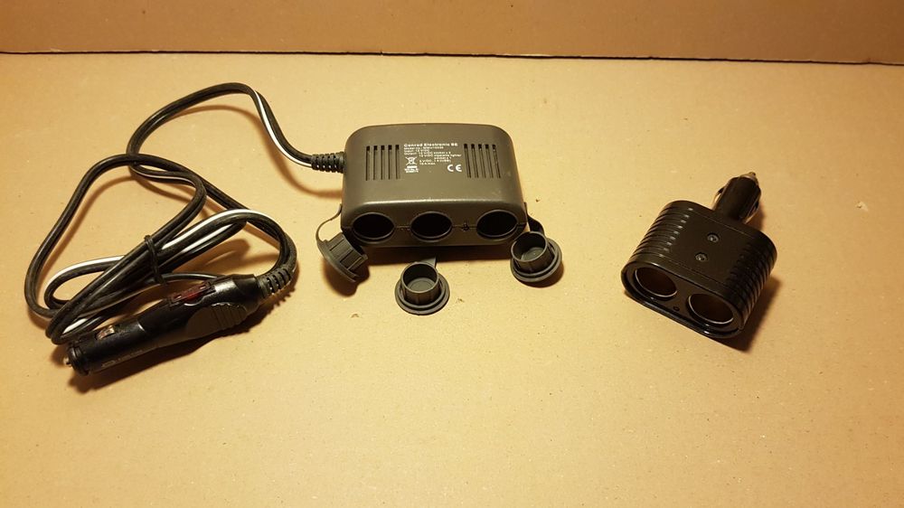 Auto KFZ Zigarettenanzünder Verteiler 12V 2-fach/3-fach (Gebraucht) in ...