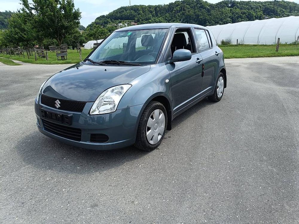 Suzuki Swift 1, 3 4x4 (Gebraucht) in Mellingen für CHF 1500 – nur Abholung auf Ricardo kaufen
