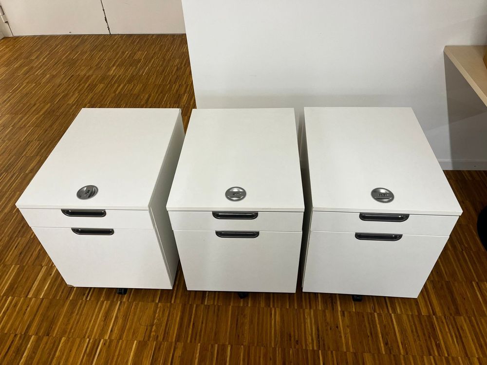 Korpus Ikea weiss (Gebraucht) in Trimbach für CHF 25 – nur Abholung auf ...