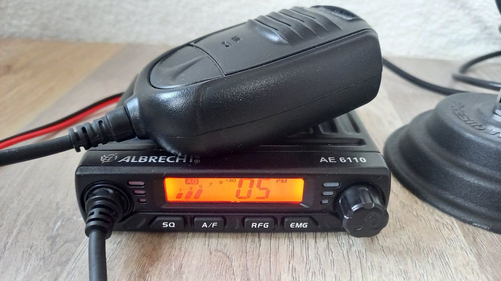 Funkgerät Albrecht AE 6110 mit Magnetfussantenne (Gebraucht) in ...
