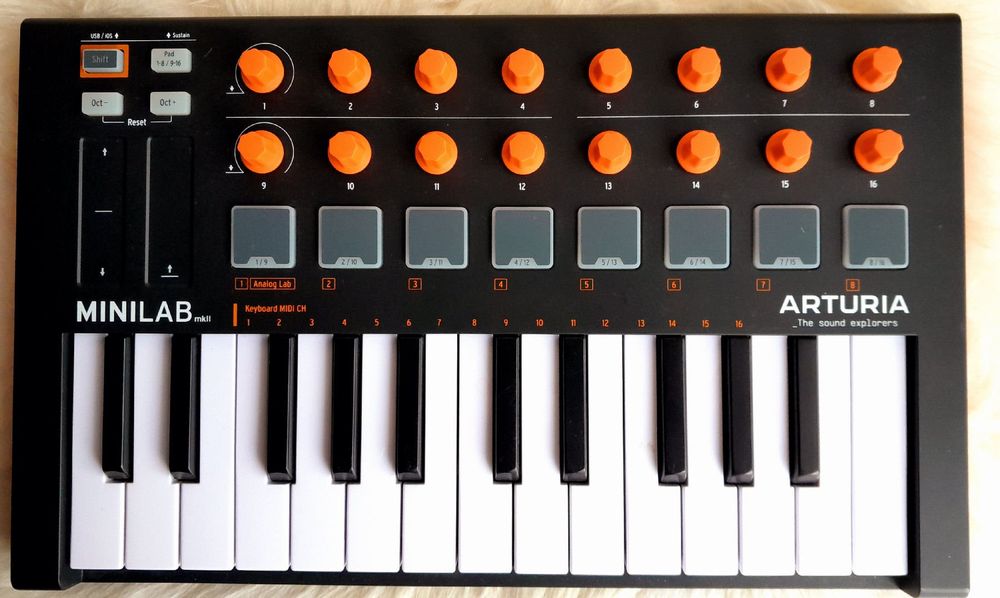 Arturia Minilab MK2 Orange (Gebraucht) in Buchs SG für CHF 44 – mit ...