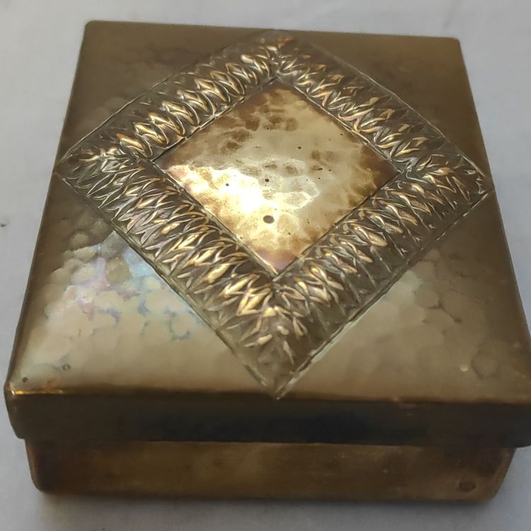 ANTIKE MESSING DOSE SCHMUCKDOSE Vintage Schatzkästchen (Gebraucht) in Jeuss für CHF 22 – mit ...