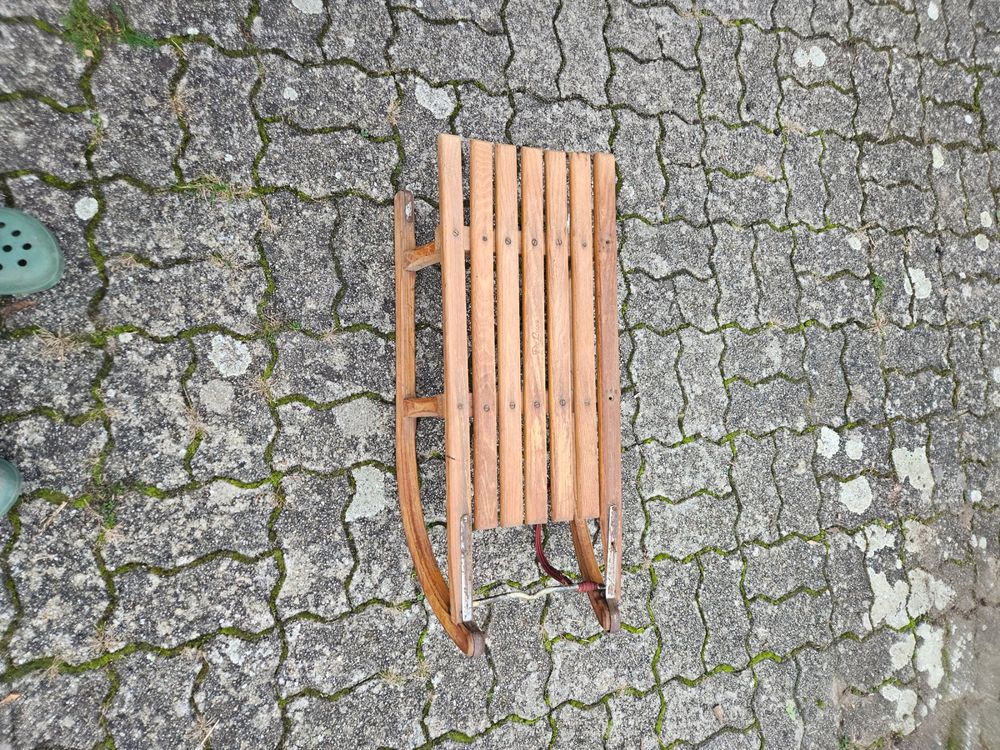 Davoser Holzschlitten alt (Gebraucht) in Feldbrunnen für CHF 10 – nur ...