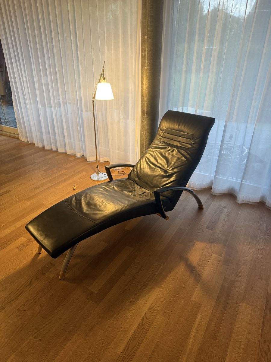 Rolf Benz 2600 Leder Liege Schwarz (Gebraucht) in Lenzburg für CHF 50 ...