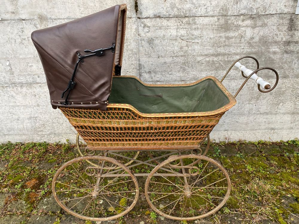 Antiker Kinderwagen um 1900 +teilrestauriert+ | Kaufen auf Ricardo