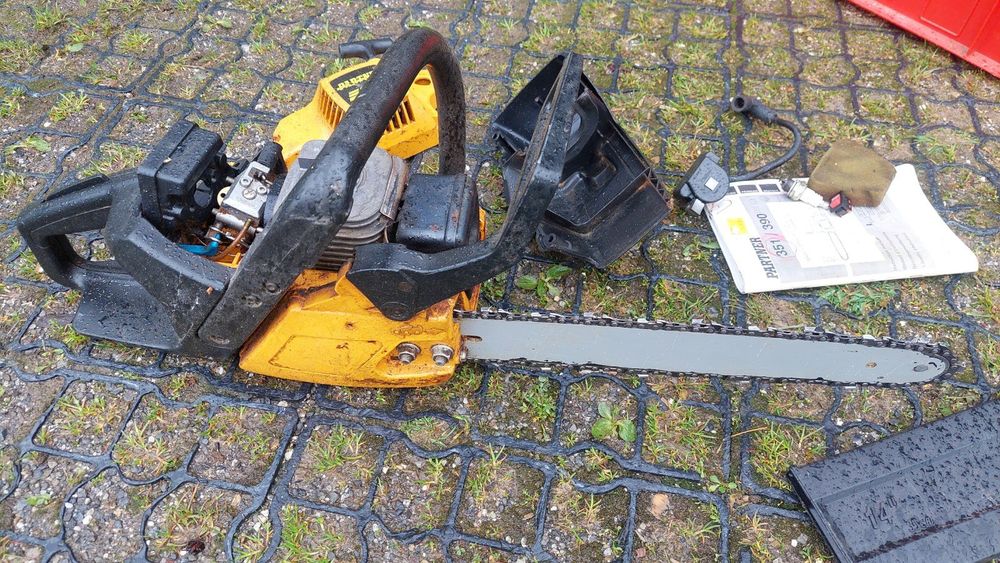 Motorsäge Partner 351 Kettensäge Ersatzteileträger (Defekt) in Bilten ...