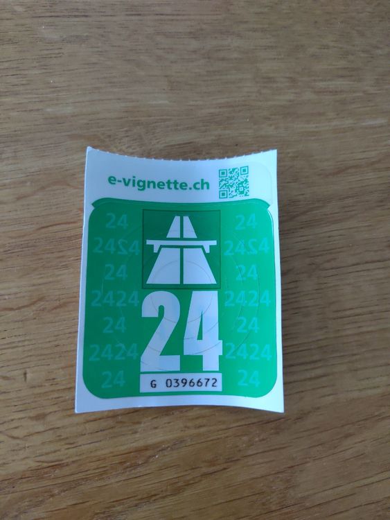 Autobahnvignette 2024 (Neu und originalverpackt) in Horw für CHF 27 – mit Lieferung auf Ricardo ...
