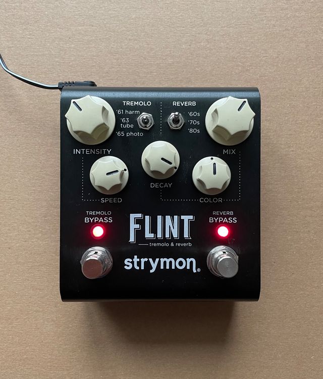 Strymon Flint Tremolo / Reverb Gitarren Effekt Pedal (Gebraucht) in ...