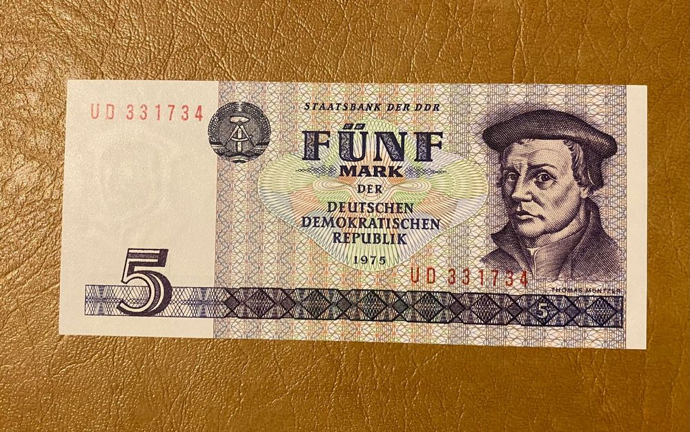 5 Mark der DDR Staatsbank 1975 unzirkuliert (Neu (gemäss Beschreibung)) in Pfäffikon ZH für CHF ...