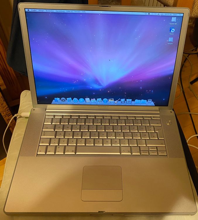Vintage G4 15" PowerBook PPC 1.67 Ghz, 1.5GB Ram, 230GB HDD | Kaufen ...
