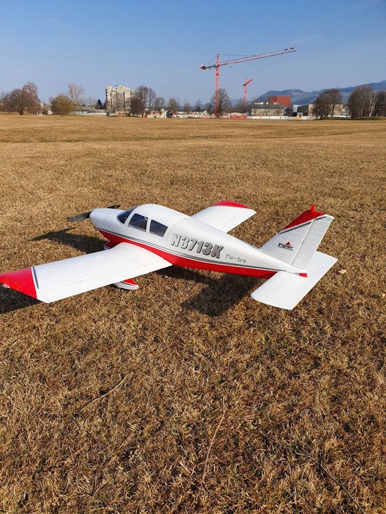 Modellflugzeug RC Piper Cherokee (Gebraucht) in für CHF 95 – nur ...