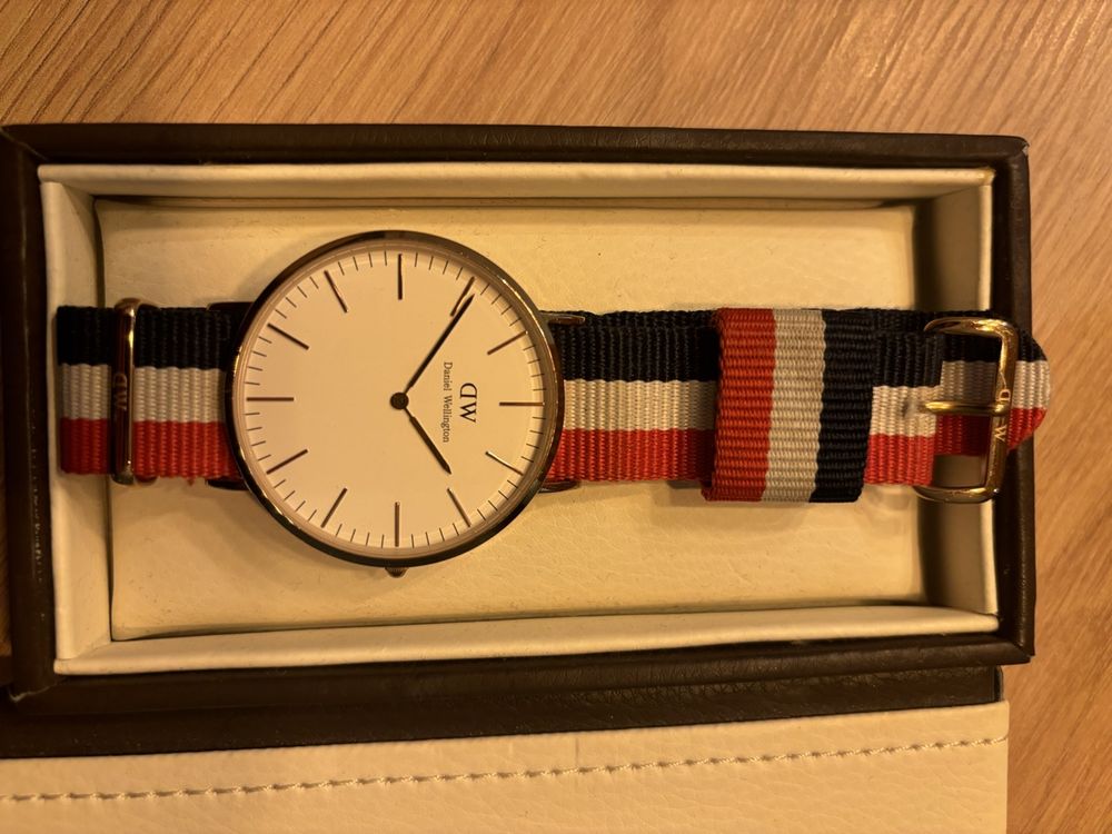 Daniel Wellington Uhr (Gebraucht) in Kreuzlingen für CHF 30 – mit ...