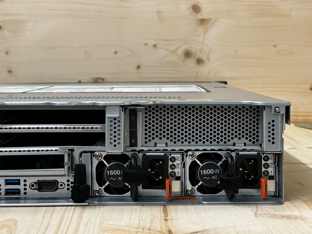 Lenovo ThinkSystem SR655 1x AMD EPYC 7302P 256GB Memory, M2 (Gebraucht ...