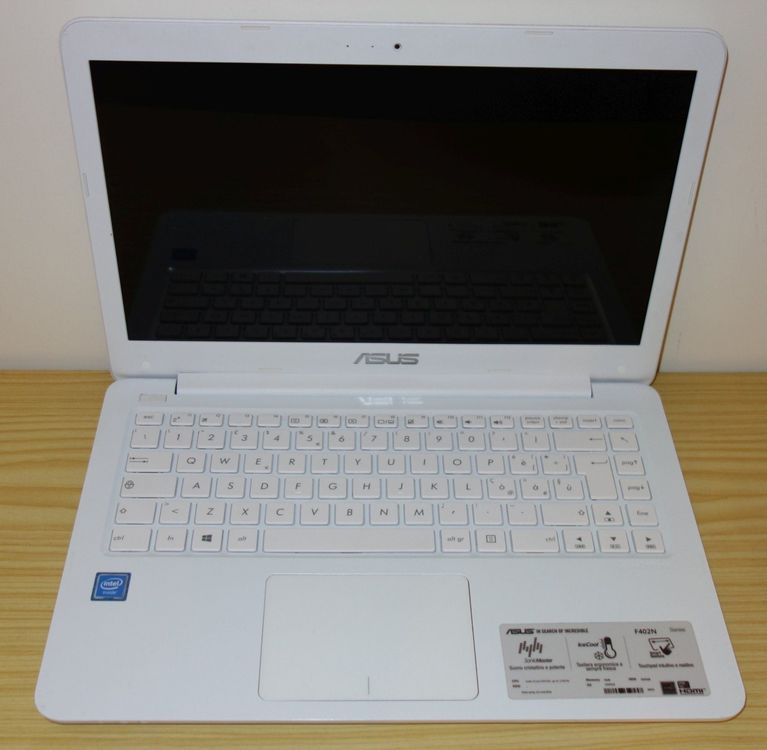 Notebook - ASUS F402N - DEFEKT | Kaufen auf Ricardo