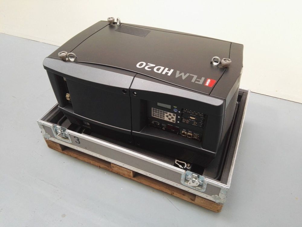 BARCO FLM HD20 Beamer | Kaufen auf Ricardo