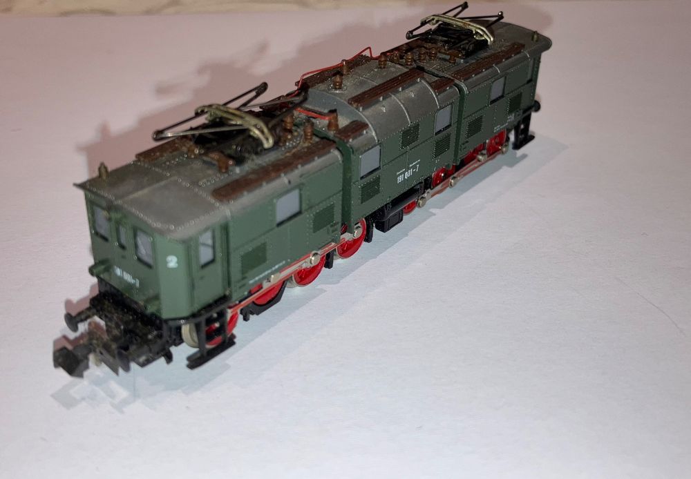 DB 191 Elektrolok von Roco (Gebraucht) in Dompierre VD für CHF 29 – mit Lieferung auf Ricardo kaufen