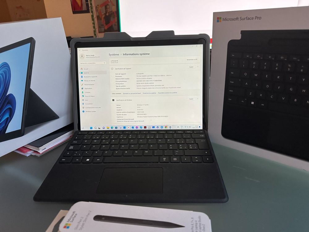 Microsoft Surface Pro 8 i7, 16MB, 1 TB with keyboard (Gebraucht) in ...