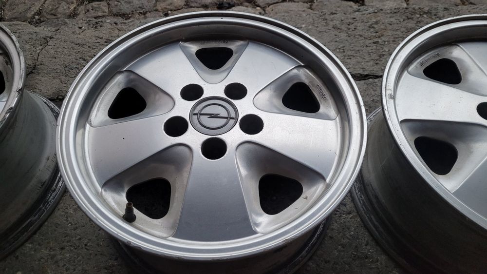 3 Alufelge Opel Omega 3000 Senator lotus (Gebraucht) in für CHF 50 ...