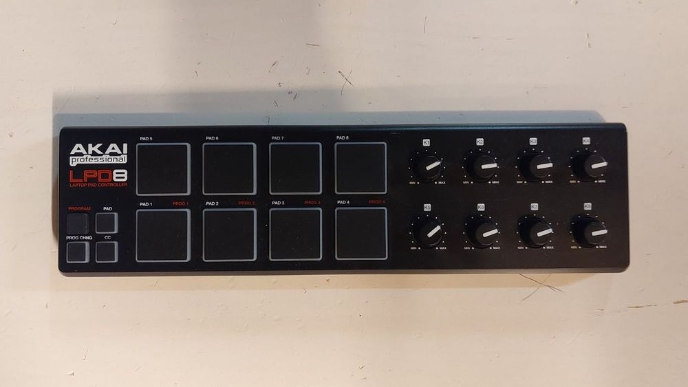 Akai LPD 8 Pad/Controller (Gebraucht) in Winterthur für CHF 29 – mit ...