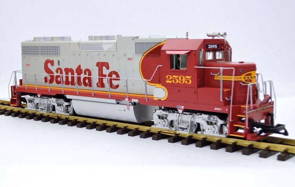 USA TRAINS GP 38-2 Santa Fe Warbonnet (NEU) (Neu und originalverpackt) in Luzern für CHF 626 ...