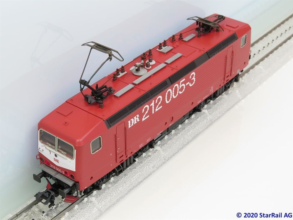 Märklin 3742 Elektrolokomotive BR 212 005-3 der DR Epoche IV (Neu ...