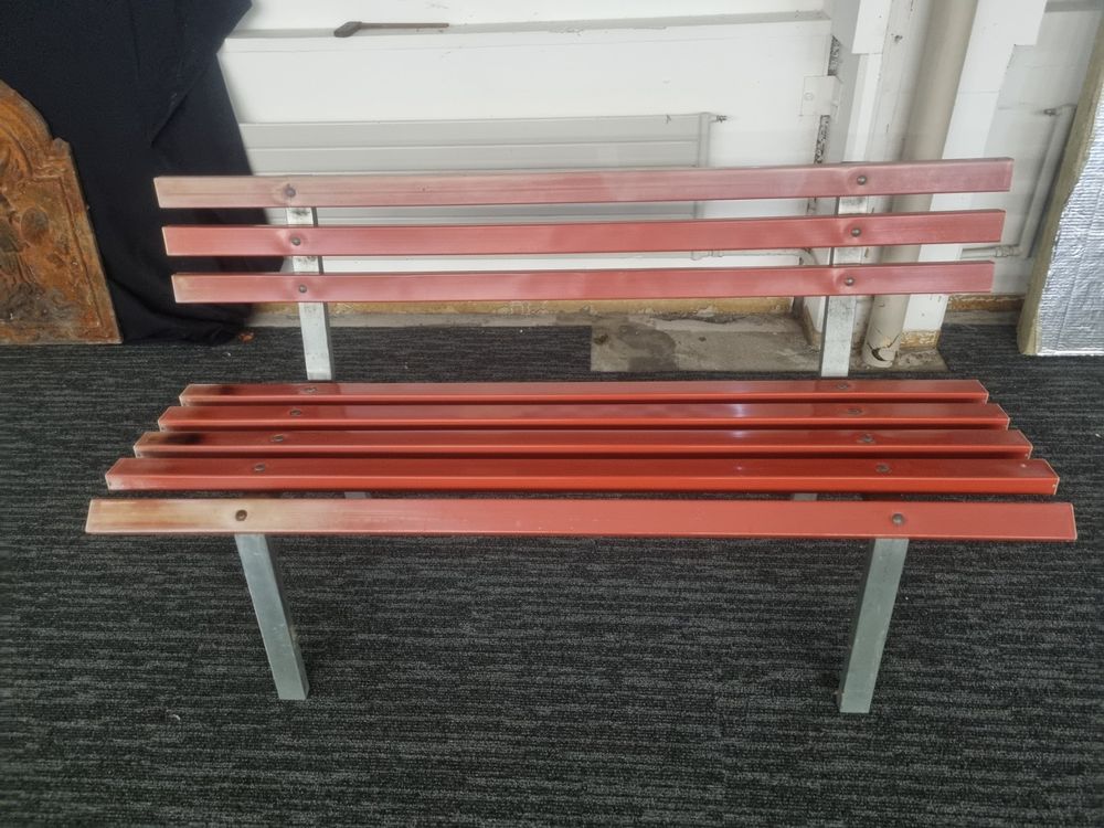 Landi-Bank gebraucht mit Kunststoffprofilen 148 cm breit (Gebraucht) in ...
