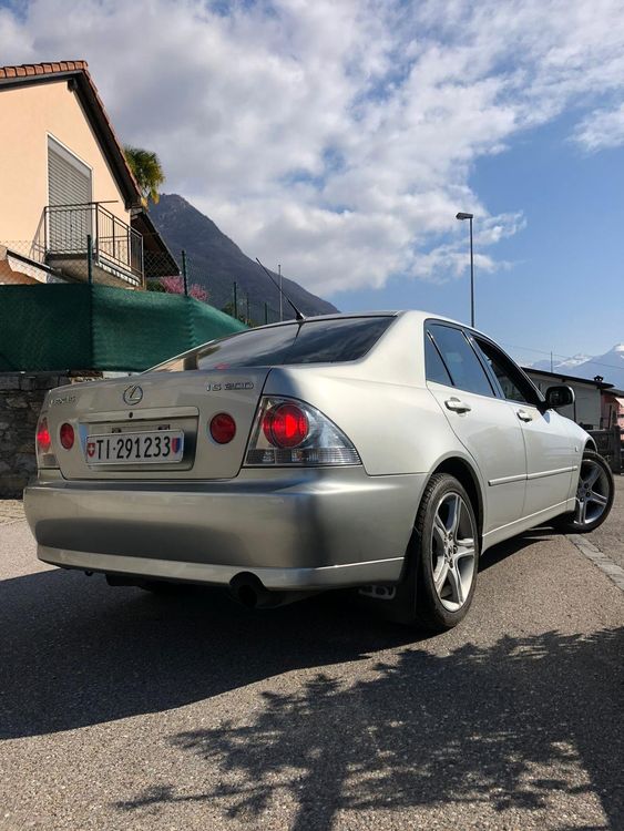 Lexus is 200 | Kaufen auf Ricardo