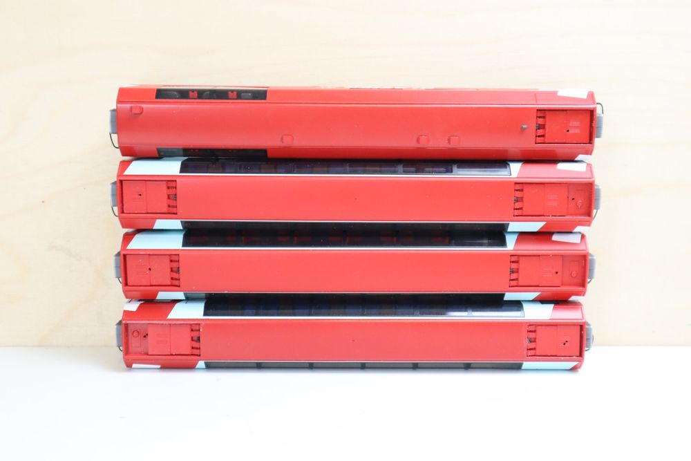 BEMO 4 x RhB Panoramawagen Glacier Express - H0 Märklin (Gebraucht) in Winterthur für CHF 190 ...