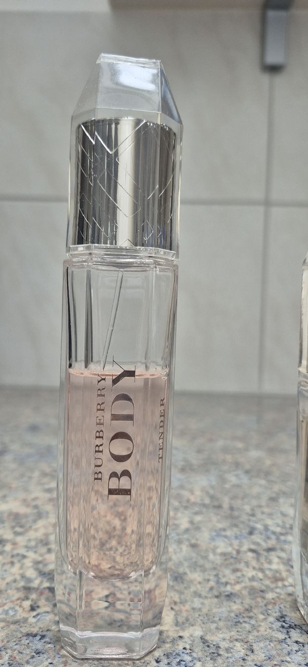 Burberry Body Tender 60ml,Eau de Toilette und 35ml Parfüm (Gebraucht ...