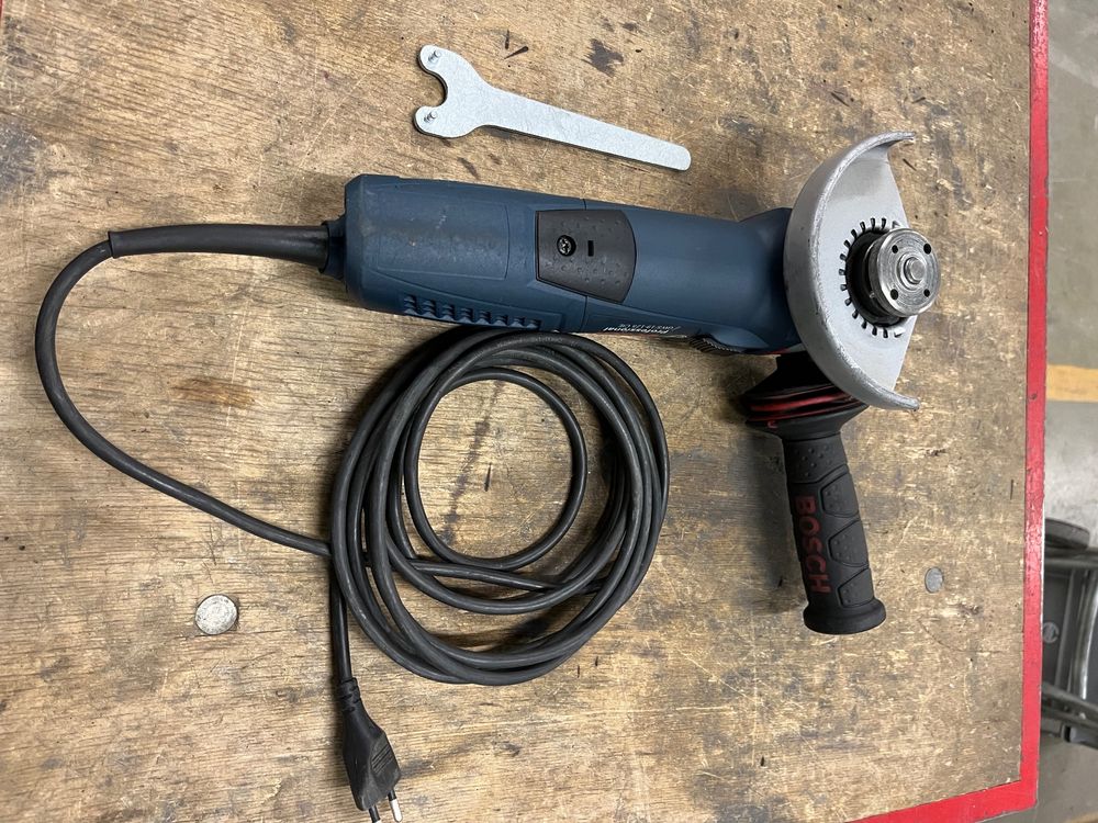 Winkelschleifer Bosch GWS 19-125 CIE Professional (Gebraucht) in ...
