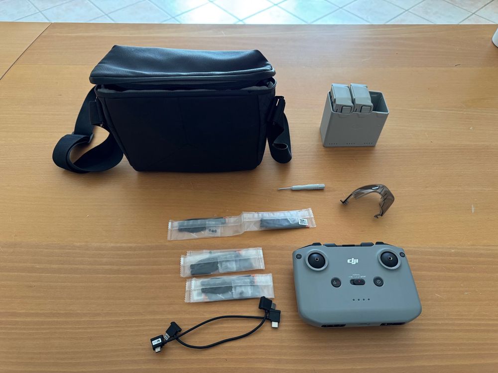 DJI Mini 3 Pro Custodia, 2 batterie, ali e controller (Usato) a ...