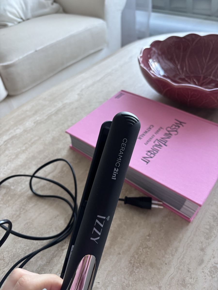 NEW Izzy Hair Straightener Ceramic (Neu (gemäss Beschreibung)) in ...