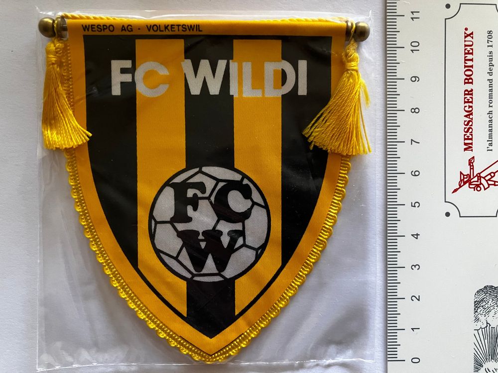Vintage Fanion/Wimpel FC WILDI (Neuf avec emballage d'origine) à Gland ...