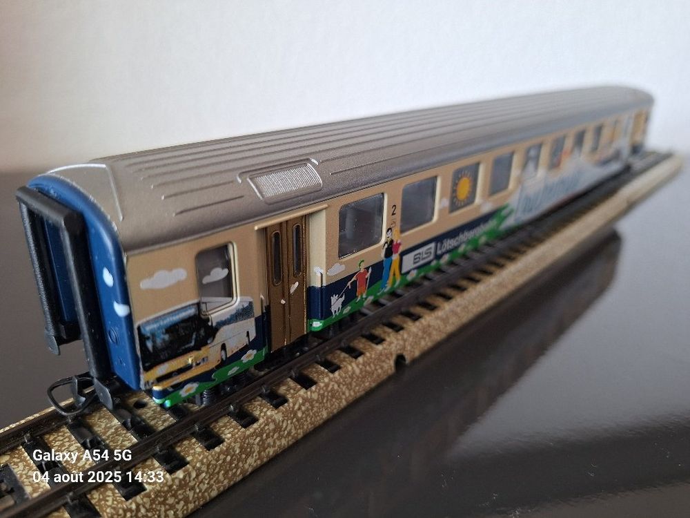 Lima HO. Voiture BLS Lauchernalp- Lötschental, 2ème classe (Neu und ...