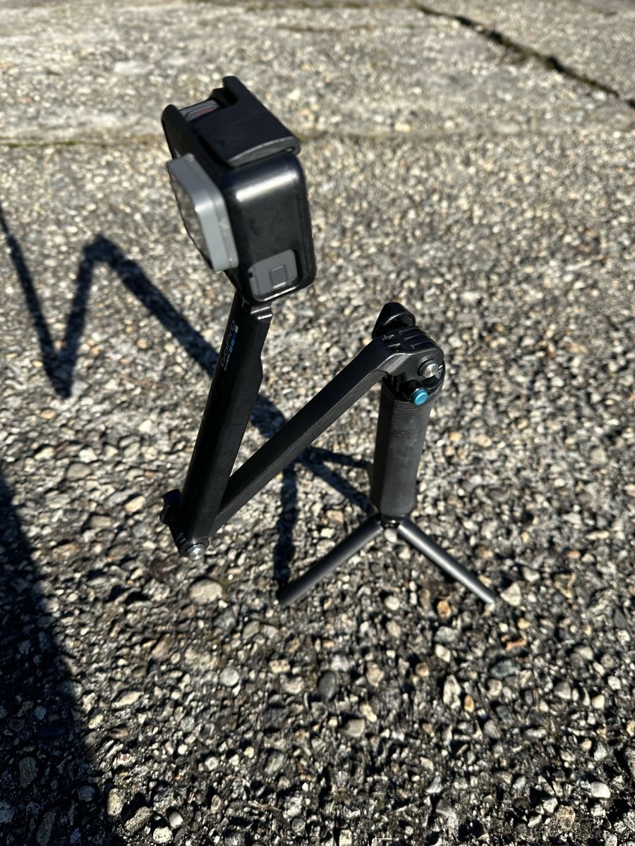 GoPro Hero 6 incl. accessori (Difettoso) a Monteggio per CHF 88 – con ...