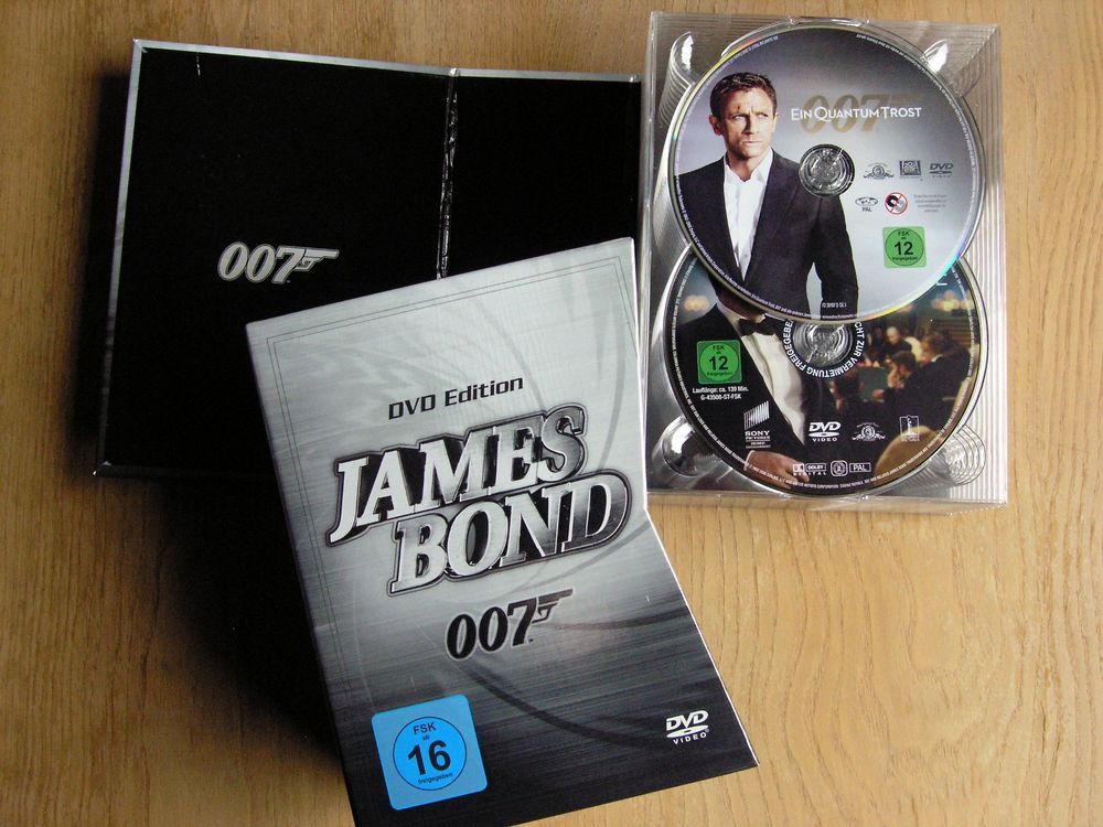 James Bond 007 Ultimate Edition 22 DVDs (Gebraucht) in Zuzwil SG für CHF 56 – mit Lieferung auf ...