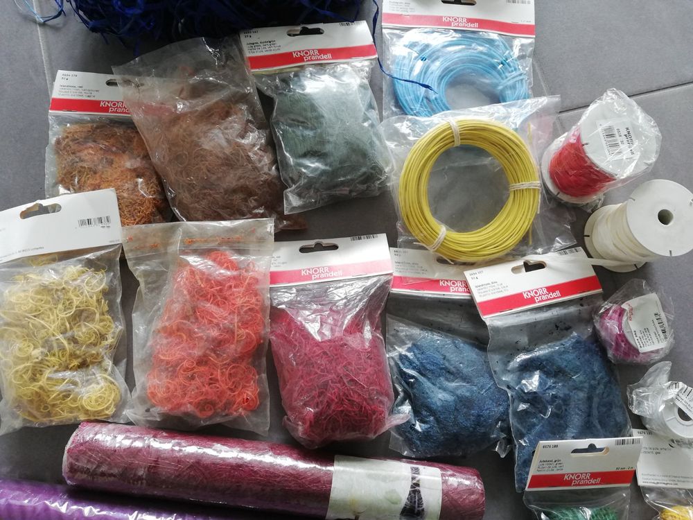 Bastelmaterial viele verschiedene Sachen | Kaufen auf Ricardo