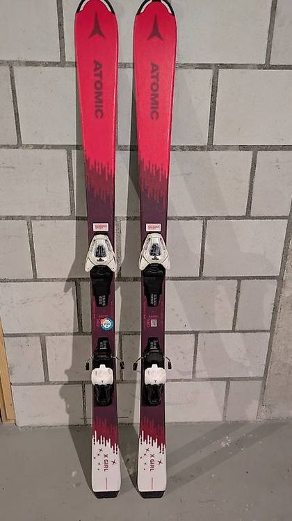 Skis Atomic X Girl 140 cm + bâtons (D'occasion) à Vinelz pour CHF 80 ...