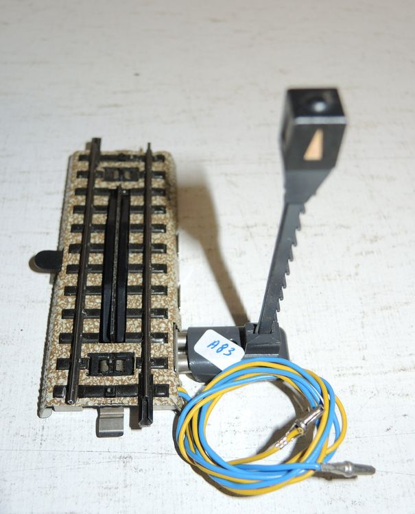 Märklin Entkuppler 5112 mit Lichtmast 5113 | Kaufen auf Ricardo