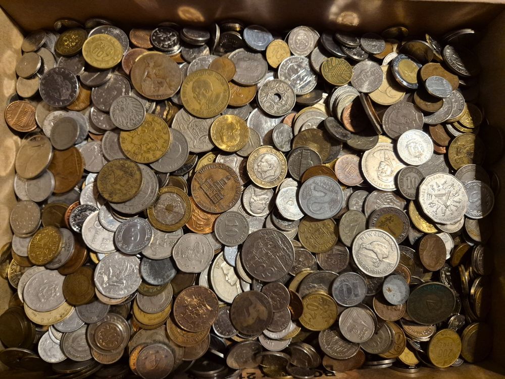 Grosse Sammlung mit 6.6 Kg. Münzen aus aller Welt | Kaufen auf Ricardo