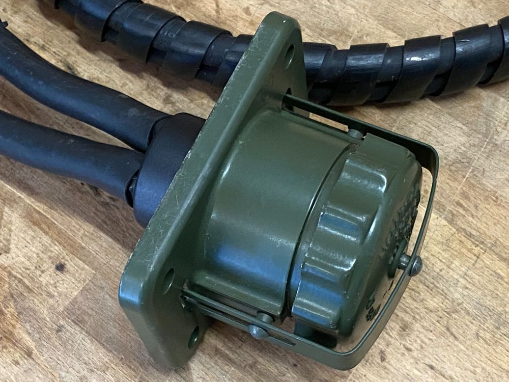 Anhängerkabel / NATO - Kabel? / Armeekabel / 2 Pol (Gebraucht) in ...