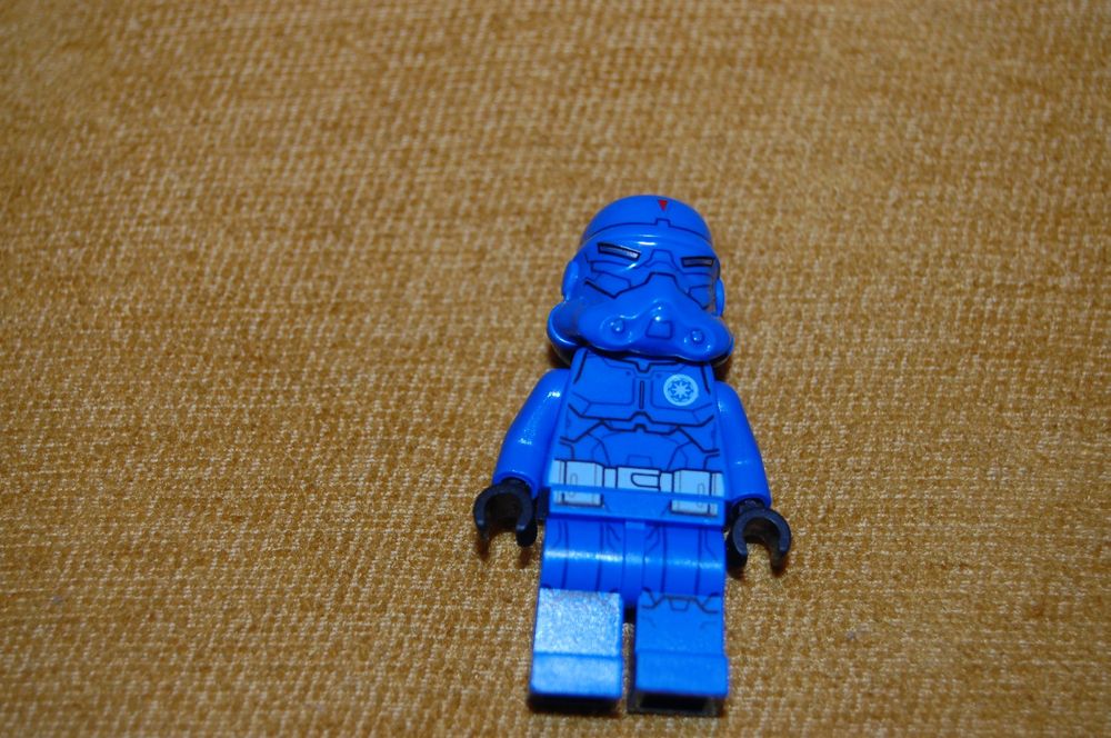 Sammelfigur LEGO Star Wars Special Forces Clone Trooper (Gebraucht) in ...