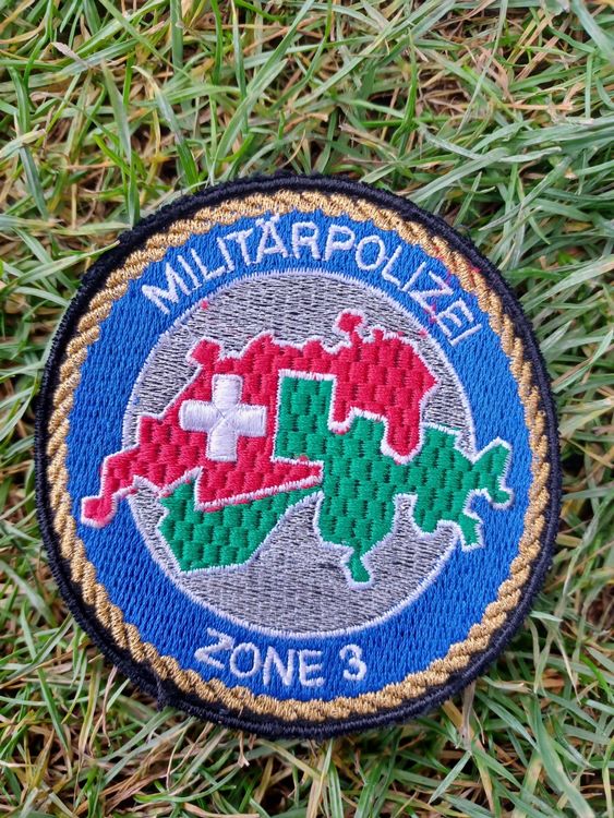 1 Badge, rund, Militärpolizei Zone 3 (Gebraucht) in Horw für CHF 7 ...