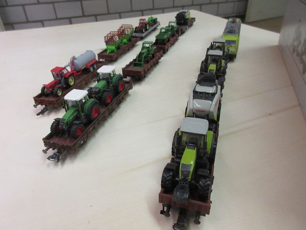 Marklin train marchandise agricole, 1 loc dig WS + 9 wagons (Gebraucht) in Fontenais für CHF 460 ...