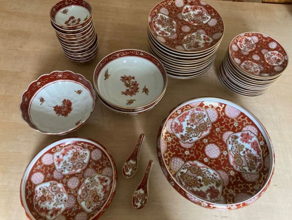 Gold Imari Japan dinnerware set 40+ (Gebraucht) in Neerach für CHF 160 ...