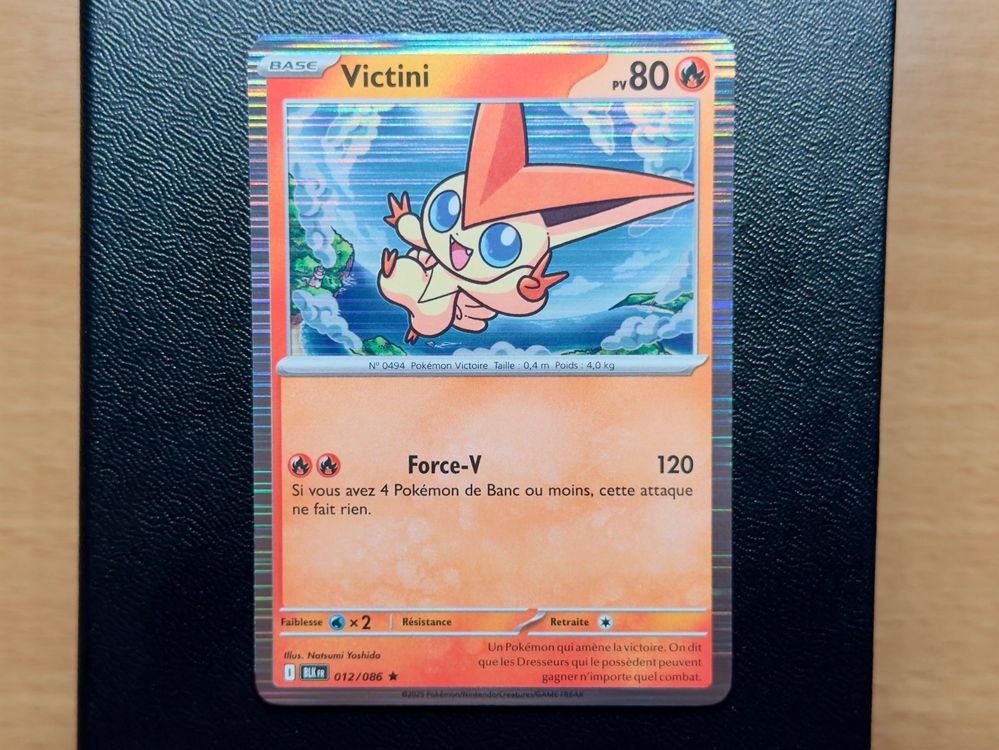 Victini HOLO (012/086) - BLK FR -Foudre Noire - EV10.5 (Gebraucht) in ...