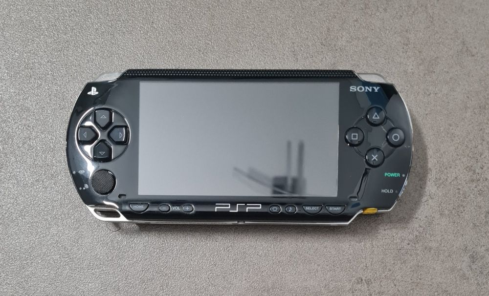 PSP 1000 Konsole inkl. Ladekabel & neuem Akku - TOP Zustand! (Gebraucht) in Pratteln für CHF 99. ...
